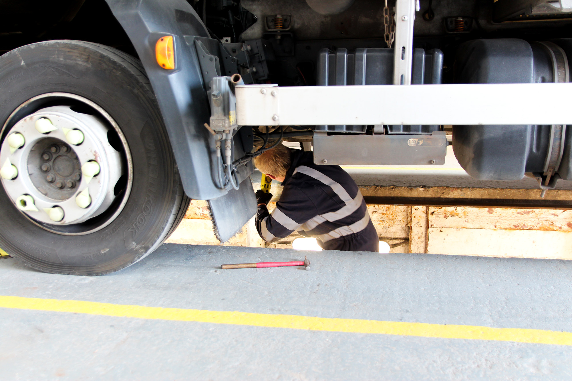 HGV maintenance inspections - Ainsworth's Garage